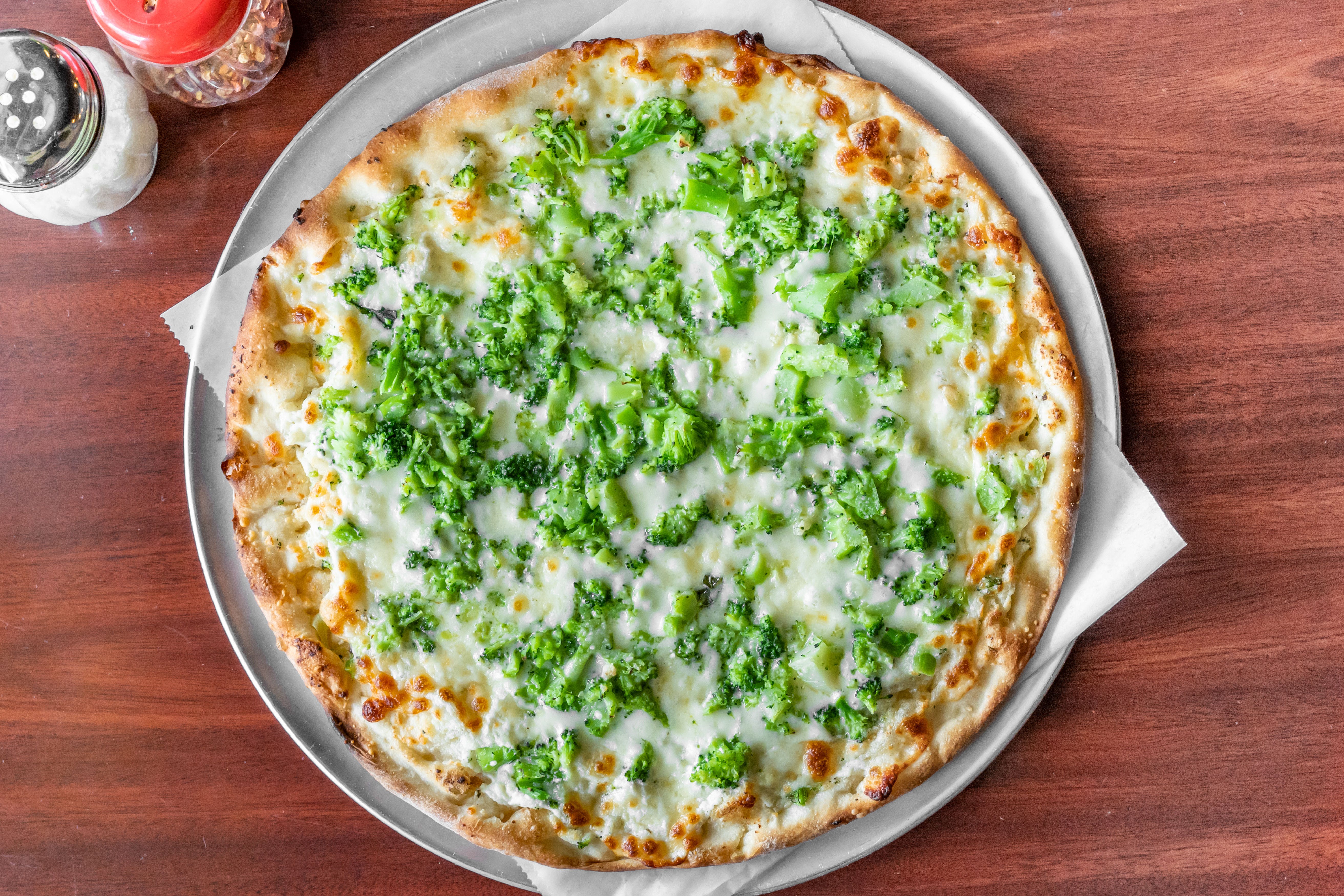 Vazzy's Restaurant Menu: Pizza Delivery Stratford, CT - Order | Slice