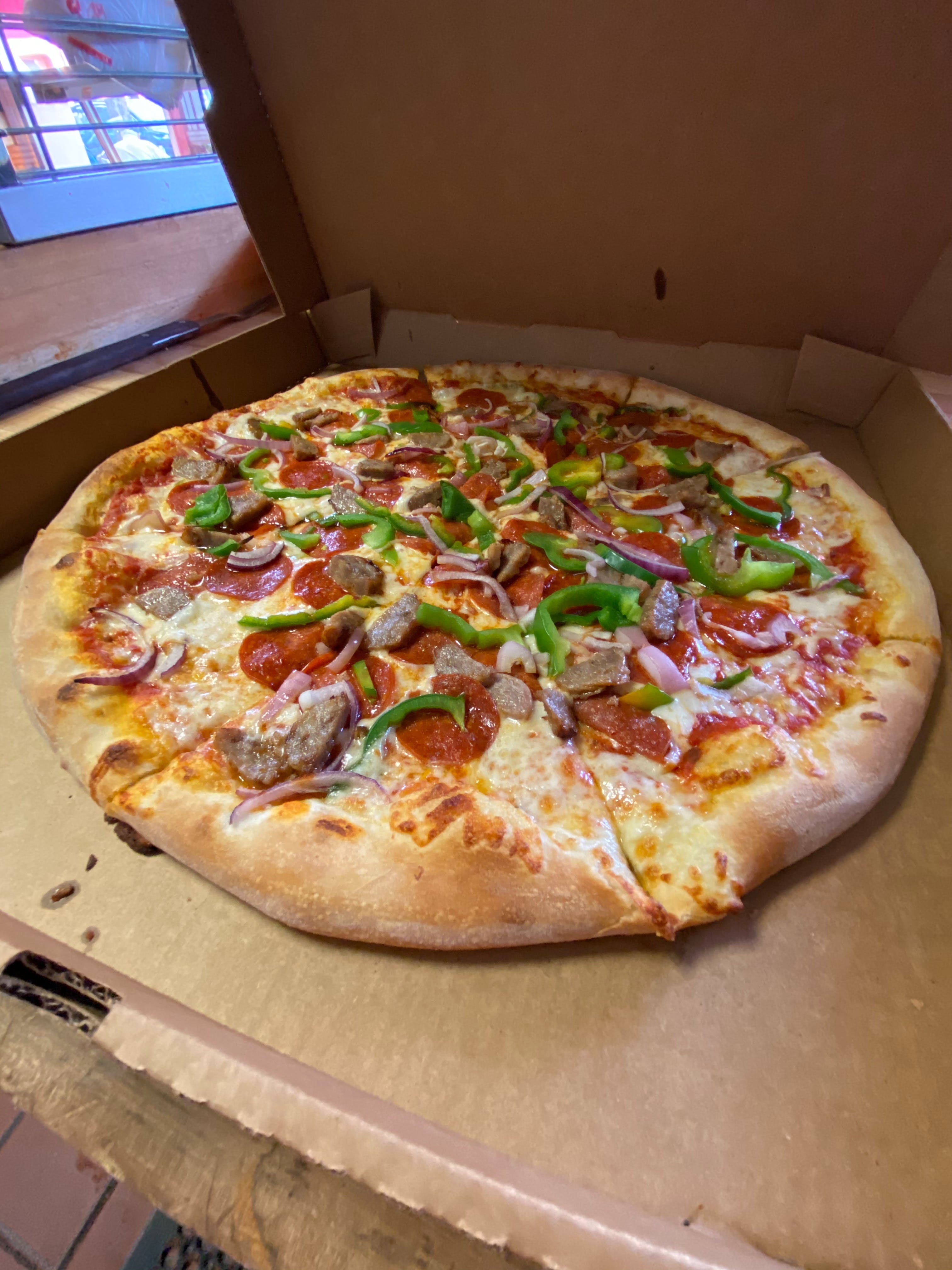 Upper Crust Pizza Menu: Pizza Delivery Kissimmee, FL - Order | Slice
