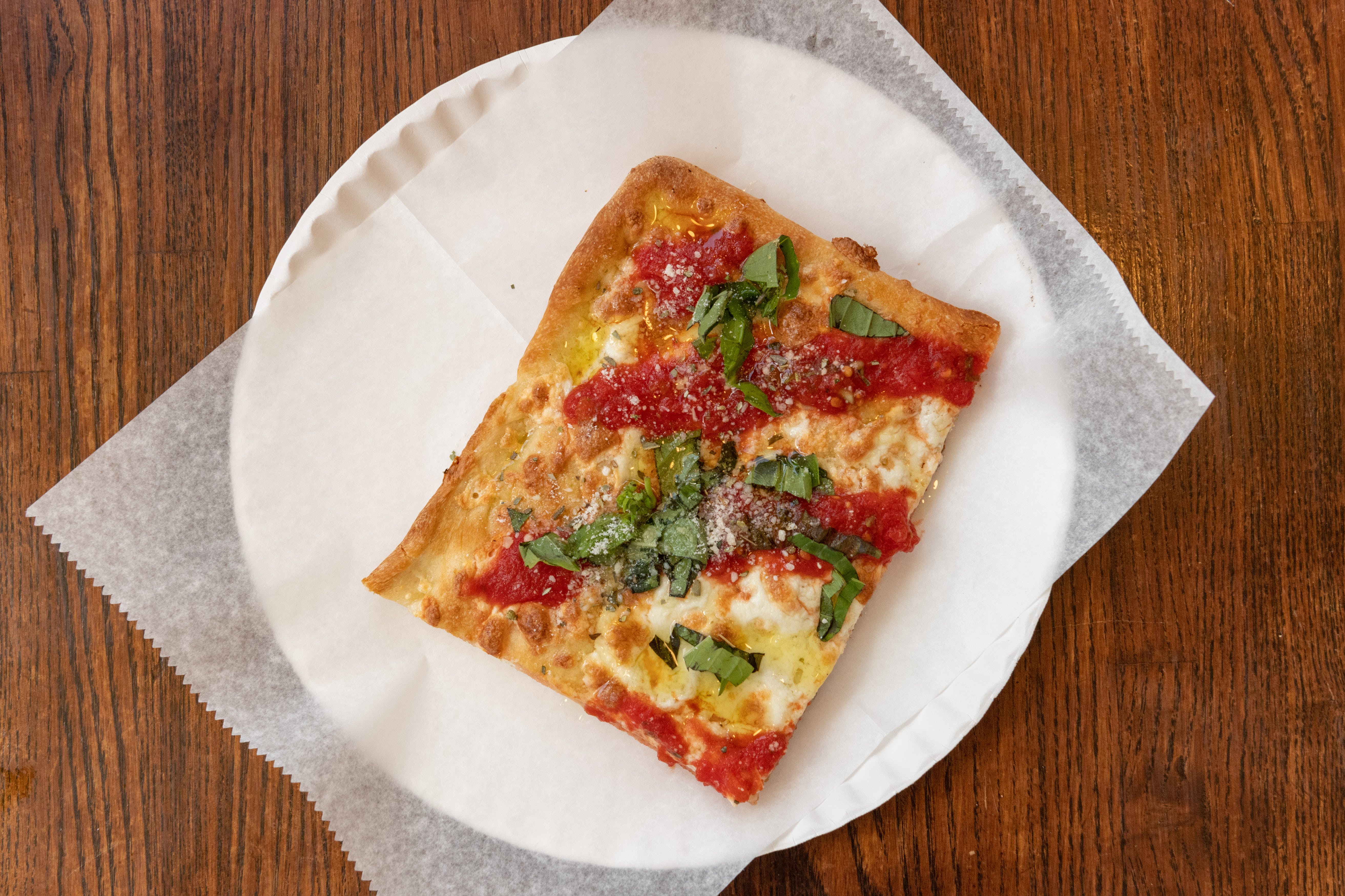 Lunetta pizza store